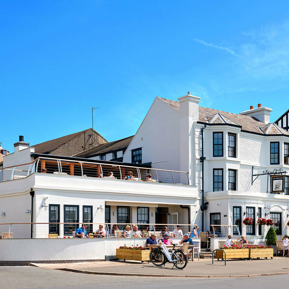 Gallery | The Ship, Parkgate